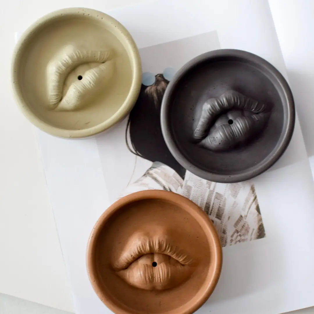 SUNDAY NOMAD (SOJA BROOKLYN) | lip incense holder